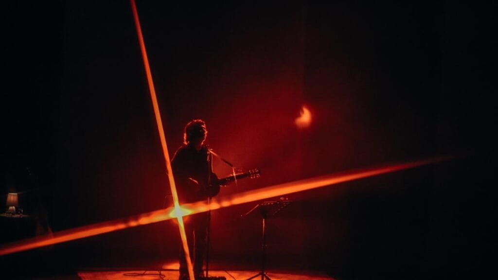 Ed Maverick hizo llorar al Teatro Mayor en su primera noche de ...